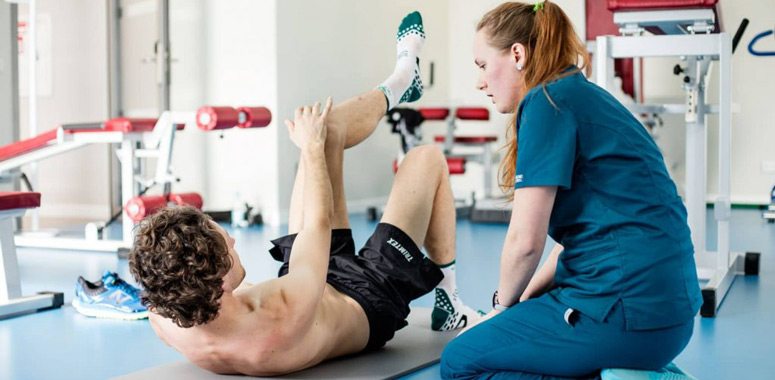 Eight Sports Medicine Careers You Can Pursue | iFastJob