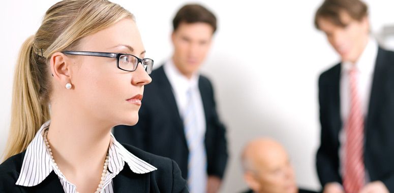 What Are The Top 8 Bad Habits In The Workplace? | iFastJob