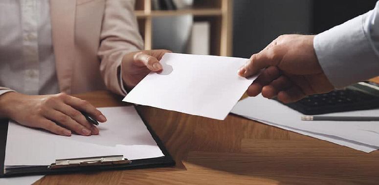 Ten Smart Ways to Resign From Your Job | iFastJob