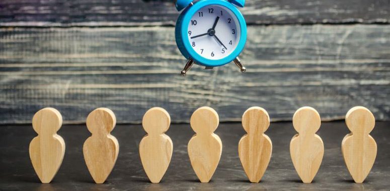 What Are The Top 8 Bad Habits In The Workplace? | iFastJob