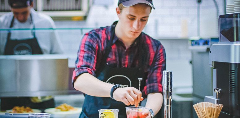 The Top Ten Jobs For High School Students | iFastJob